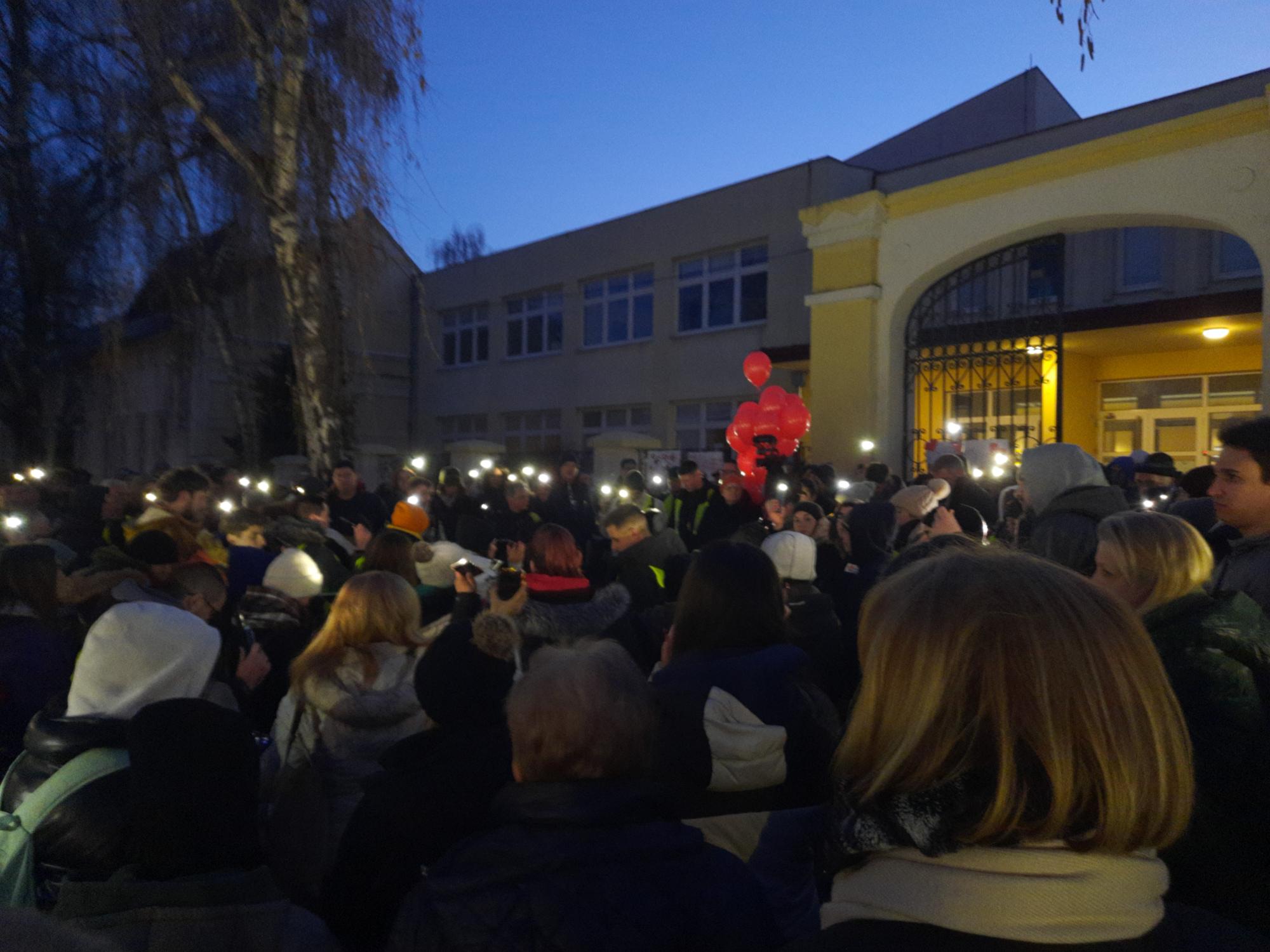 Studenti u protestnoj šetnji „Studentskim koracima kroz ravnicu ...