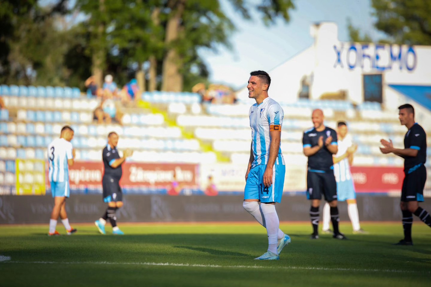 Vojo Ubiparip juče okačio kopačke o klin | GradSubotica